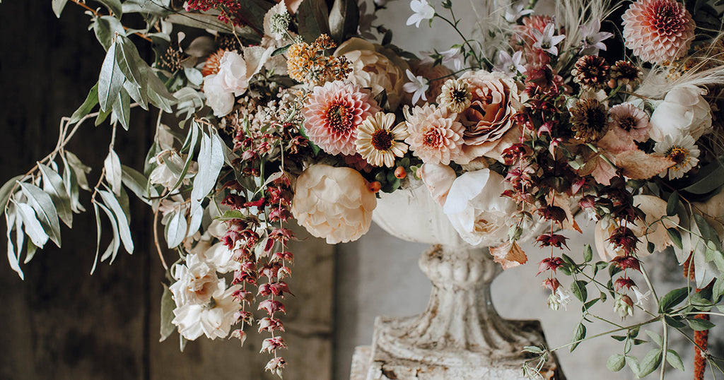 The Flower Hunter: Creating a Floral Love Story Inspired by the Landsc ...